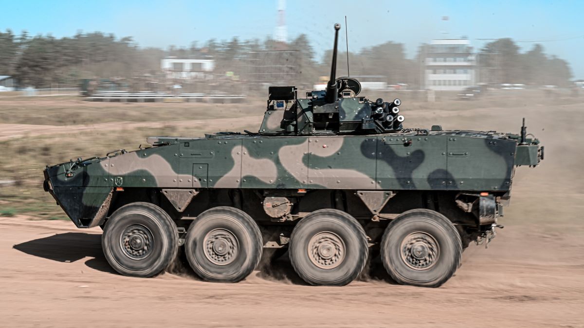 Polskie Rosomaki zostaną ulepszone - AU