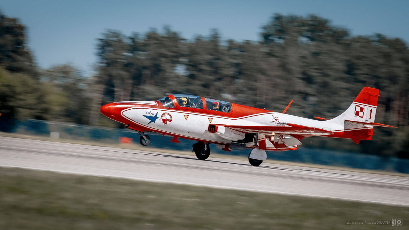 TS-11 ISKRA żegna się z lotnictwem wojskowym - DGRSZ