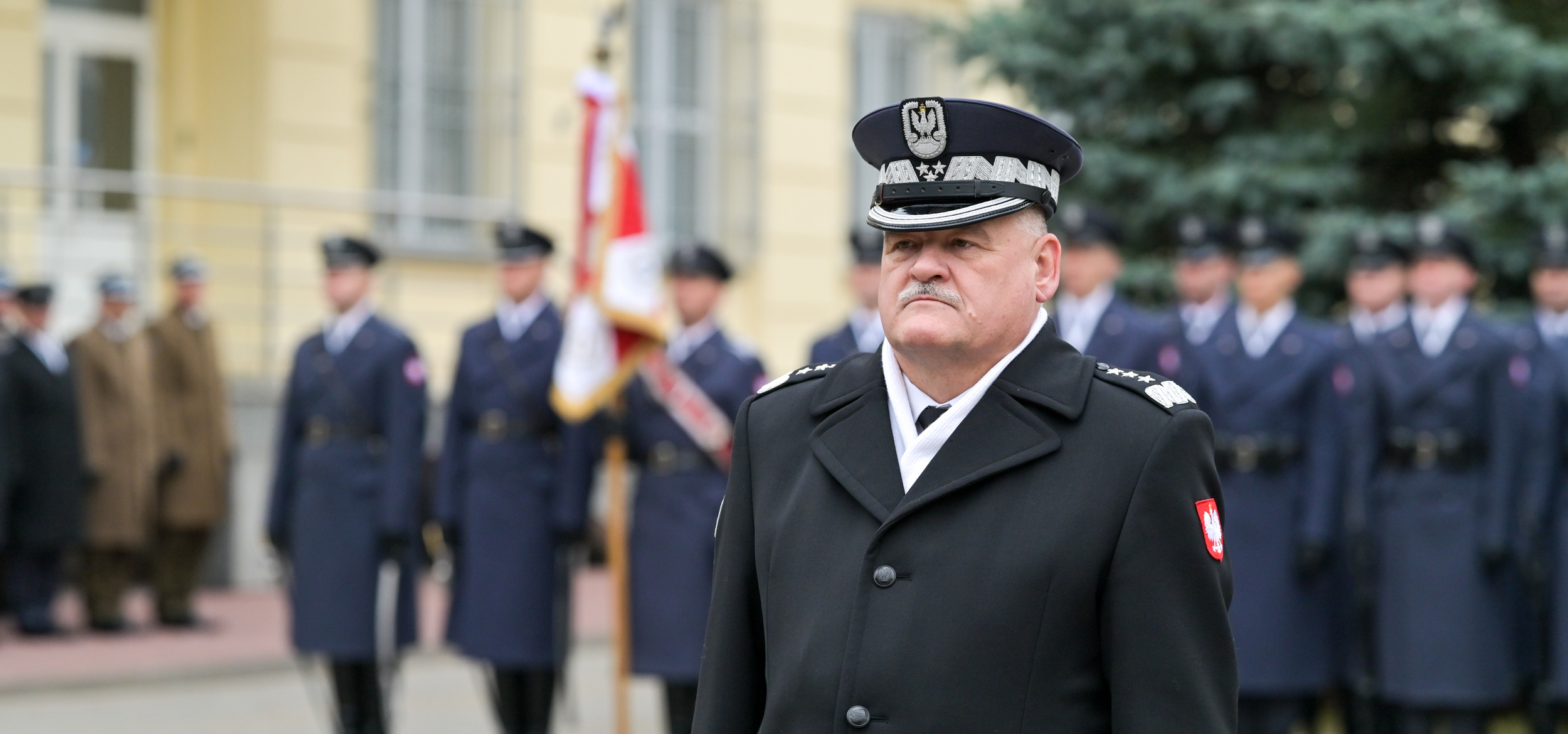 Generał Mikutel zakończył zawodową służbę wojskową - SGWP