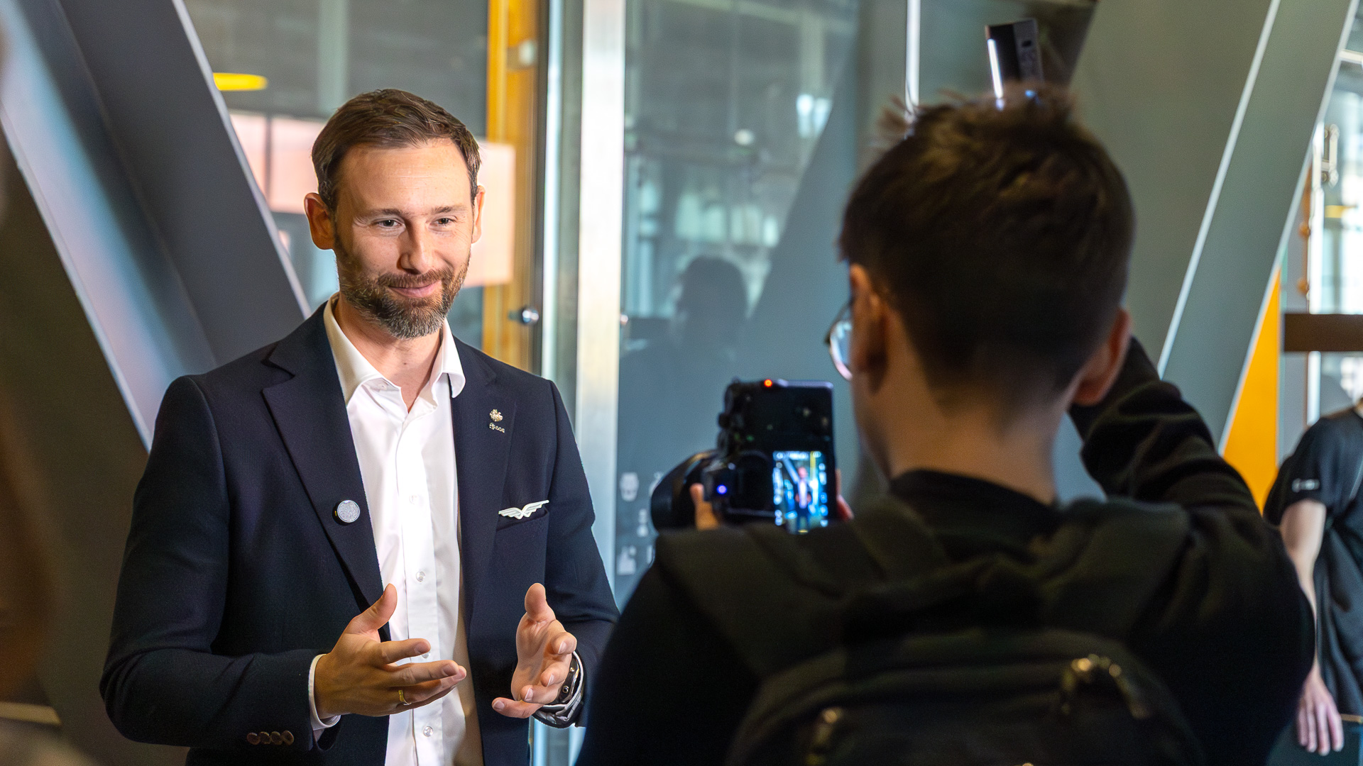 WAT w mediach: tematy komunikowane w marcu i kwietniu - Wojskowa ...
